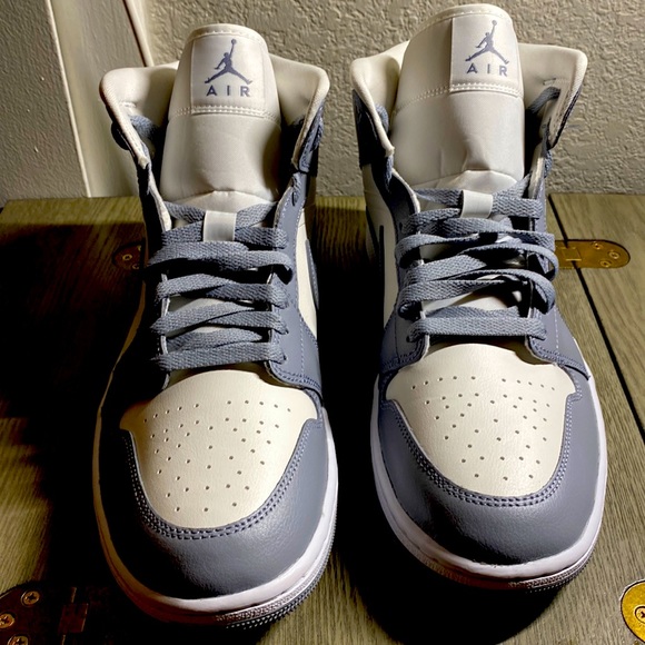 Nike | Shoes | Nike Jordan Mid Size 12 Wmns 1 12 Men | Poshmark